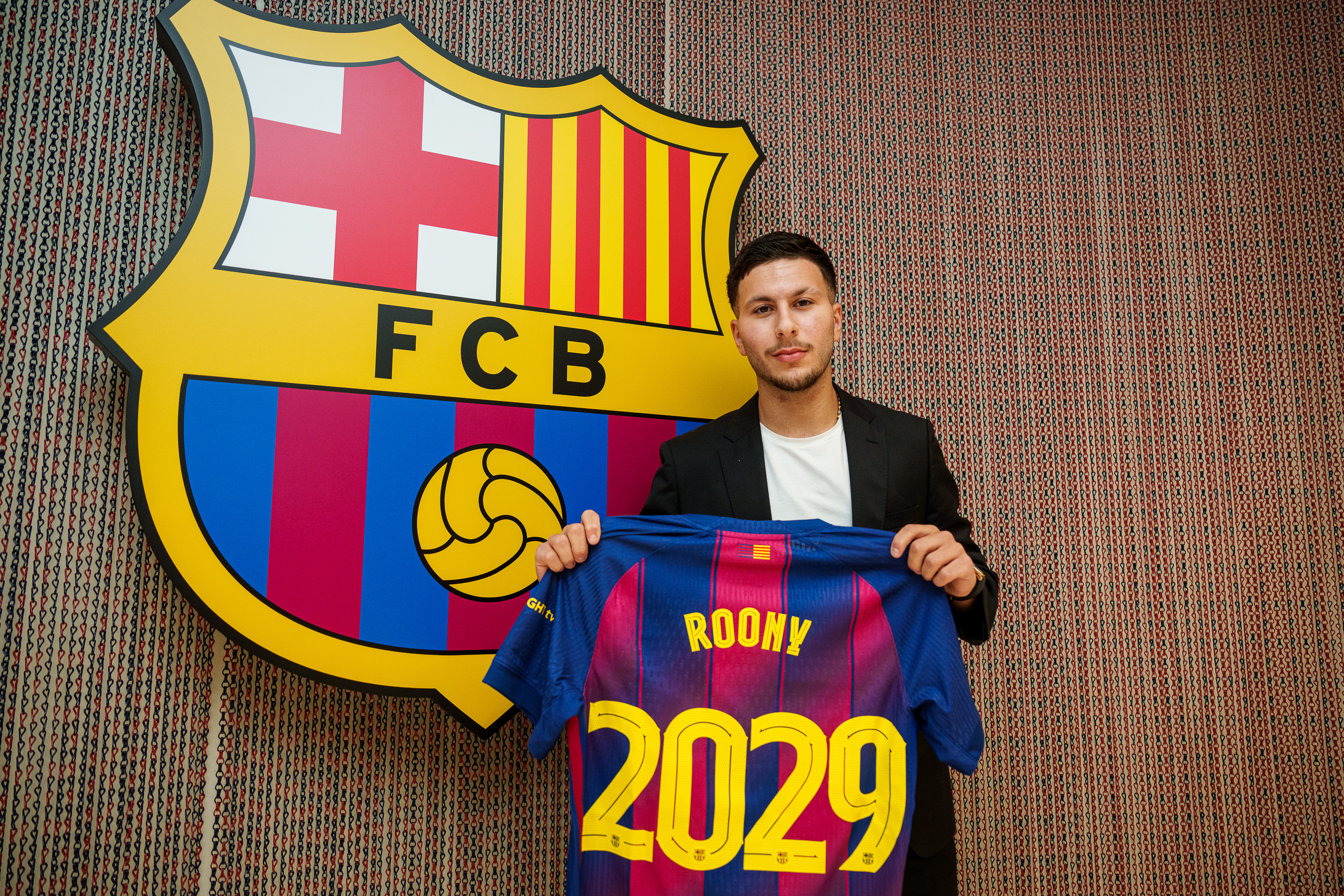Roony Bardghji speaks clearly about his future at FC Barcelona ...