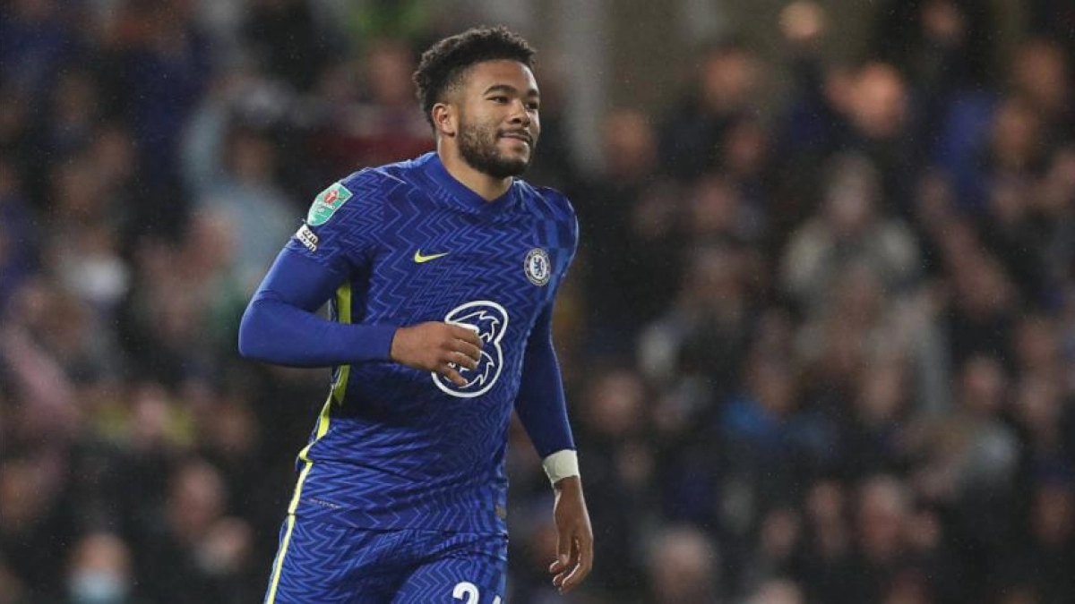 Reece James renovará con el Chelsea y se aleja del Real Madrid