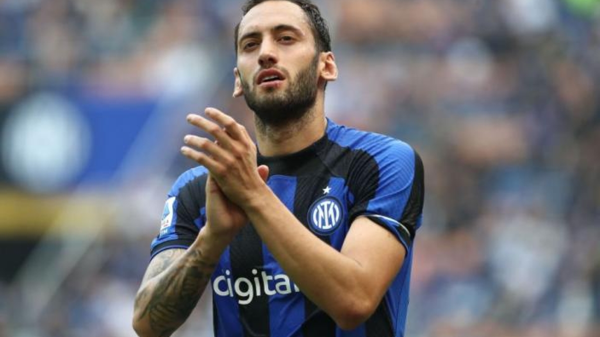 Calhanoglu cobrará una fortuna quedándose en el Inter