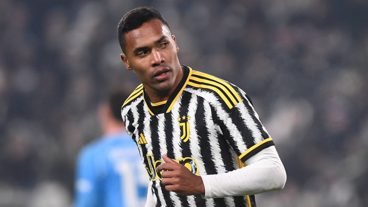 Fenerbahce, Besiktas y Santos, posibles destinos de Alex Sandro