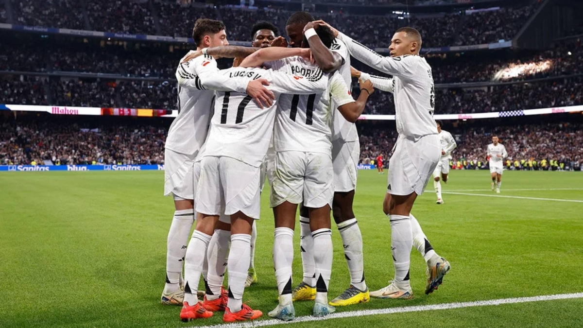 The 'Low Cost' option for Real Madrid's right-back | Fichajes.net