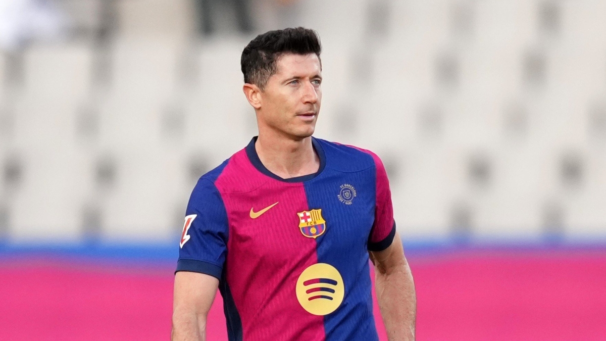 BIG SIGNING: This is the forward Barcelona wants as Lewandowski's heir ...