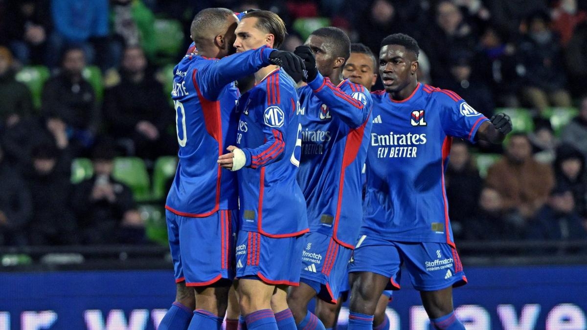 The Olympique de Lyon player followed by all the teams in the Premier ...