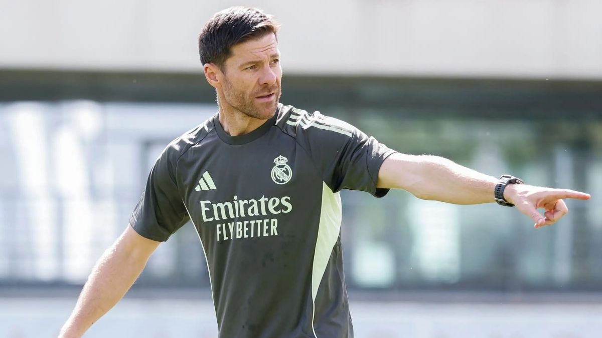 Real Madrid changes plans: This signing is ruled out | Fichajes.net