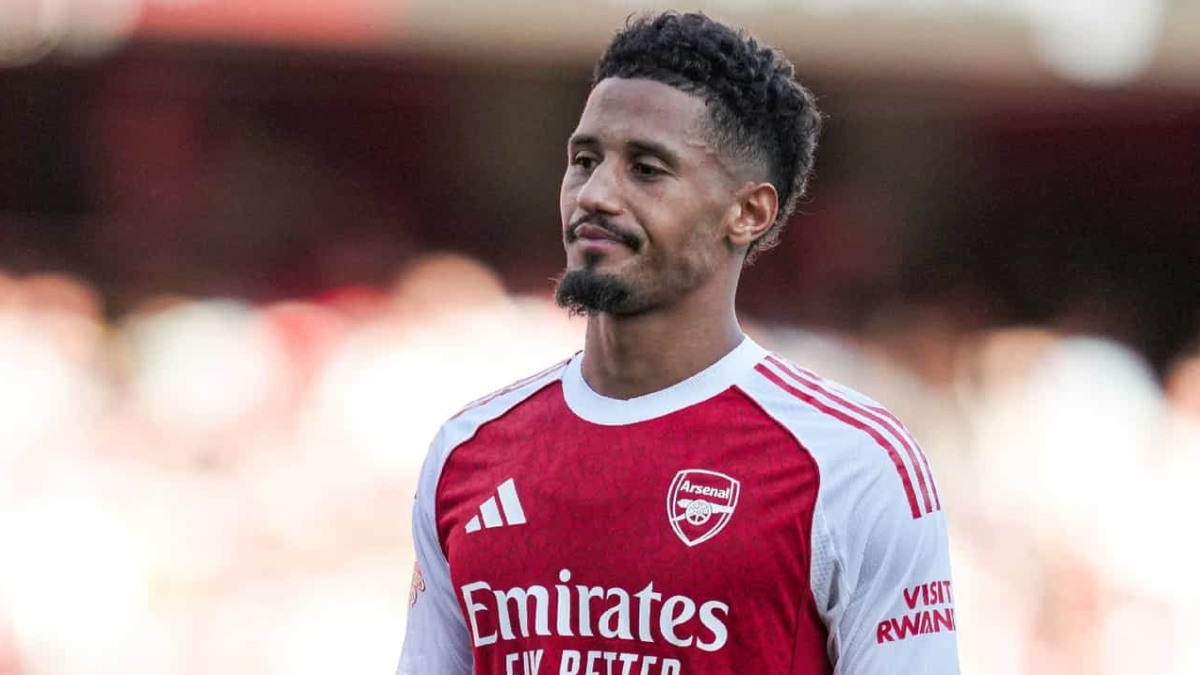 OFFICIAL: Saliba renews with Arsenal until 2030 | Fichajes.net