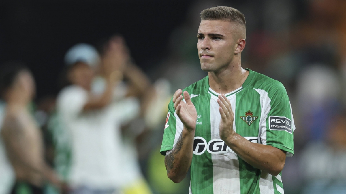 Two Premier League teams prepare €30 million for Pablo García ...