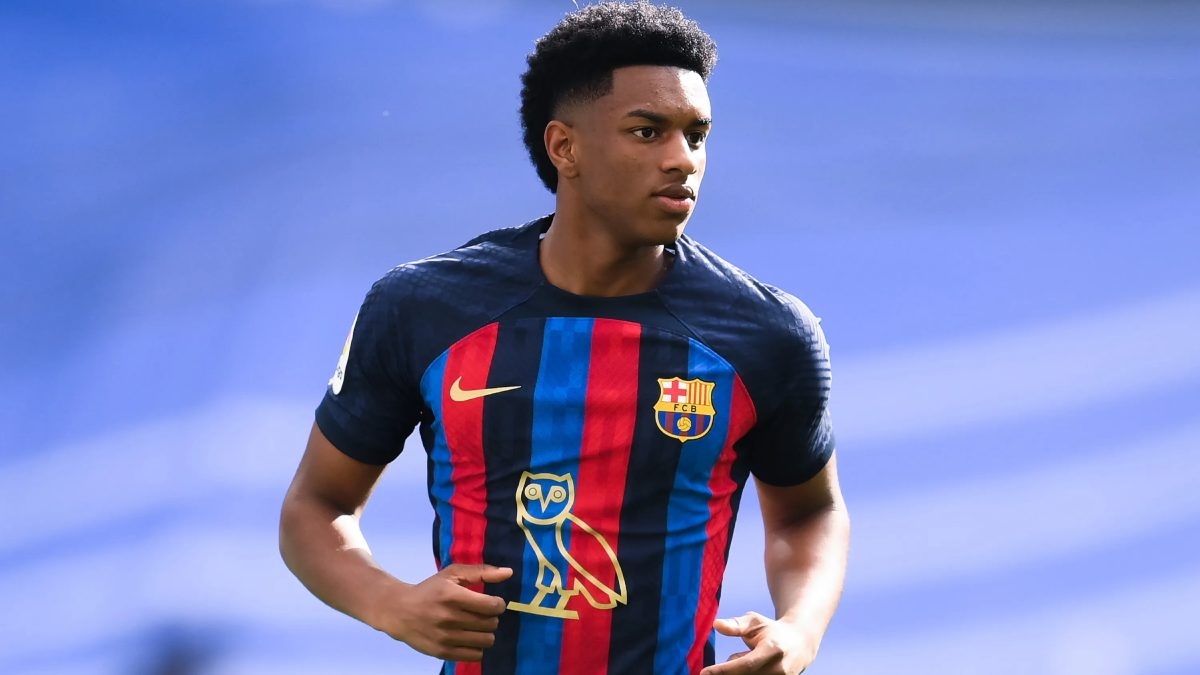 Big offer from the Premier League for Balde! | Fichajes.net