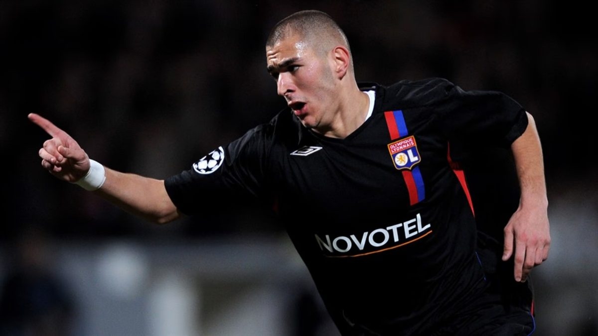 Guerra entre Real Madrid y FC Barcelona por el nuevo Karim Benzema